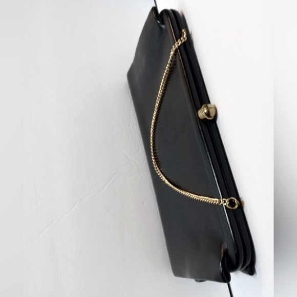 Vogue | Bags | 96s Vogue Hard Body Leather Clutchpurse Pocketbook W ...